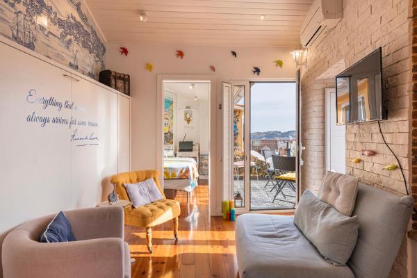 Peaceful Loft - Amazing Terrace & View - Lisszabon