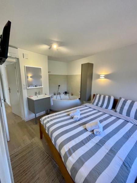La Badine Appartement Rénové Haut De Gamme Balneo Climatisation - Côte d'Azur