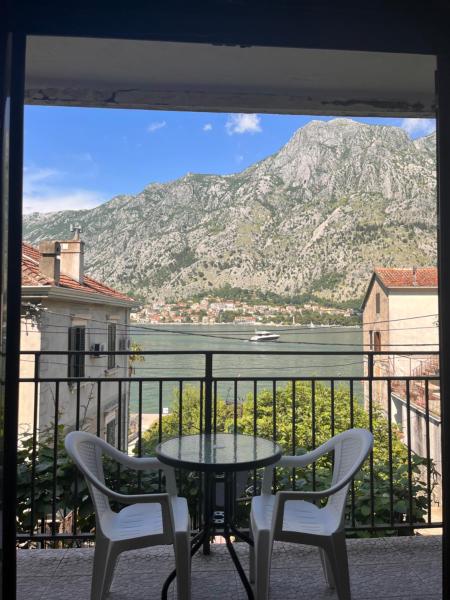 Apartment With Sea View - Kotor