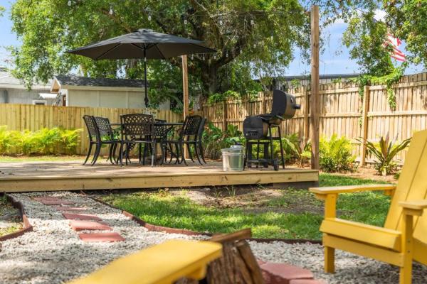 Beekeeper's Inn - Tampa Bay, FL
