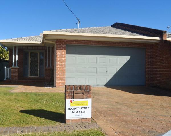 Baybreeze - Bring Your Own Linen - South West Rocks