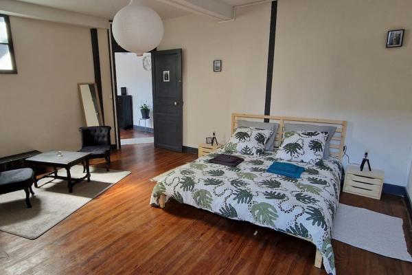 Spacieuse Maison De Ville - Quartier Calme - 10 Personnes - Oloron-Sainte-Marie