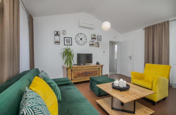 Apartment Marina - Malinska