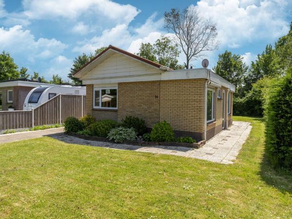 Holiday Home In Baarland With Garden - Terneuzen