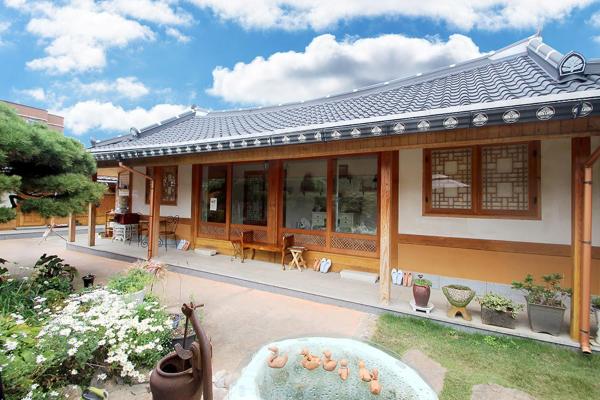 Moran Guesthouse - Jeonju-si