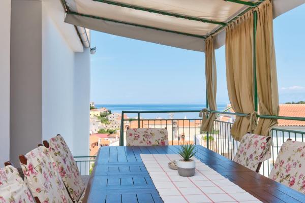Sea View Apartment Sandra In Mali Lošinj - Mali Losinj