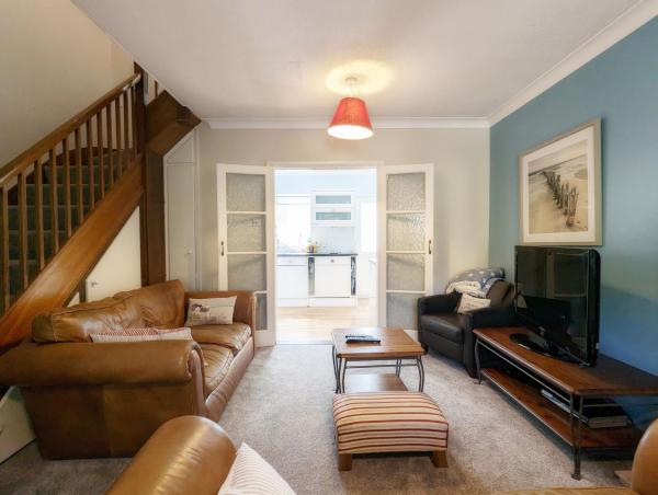 2 Walled Garden Cottages, West Wittering - Bosham