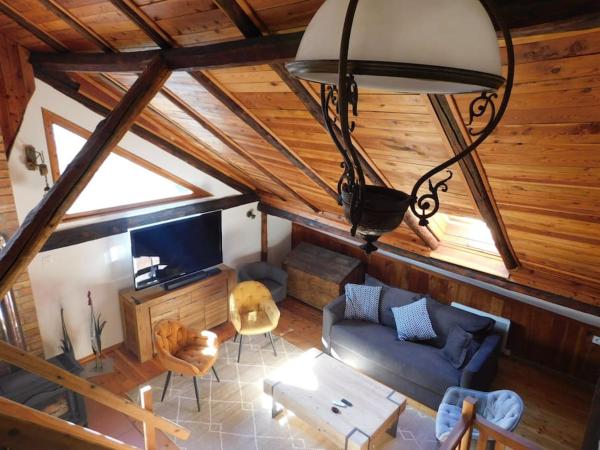 Chaleureuse Maison De Pays Serre Chevalier4étoiles - Briançon