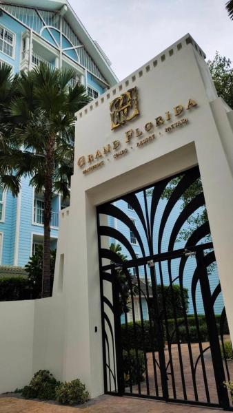 Grand Florida Beachfront Resort Najomtien Pattaya - Pattaya