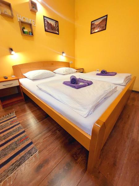 Smestaj Centar Novi Sad,motorcycle Friendly - Novi Sad