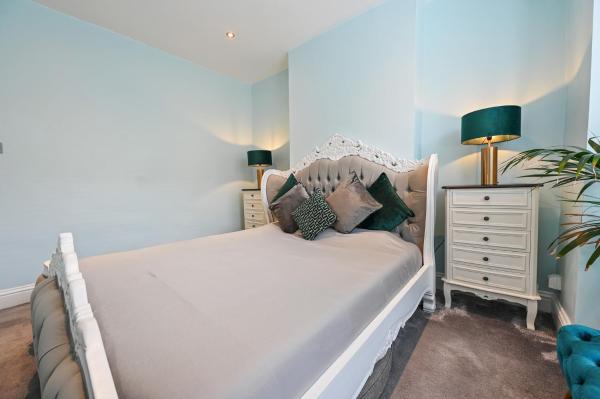 Wembley Luxury Residence- Opulence House - Watford