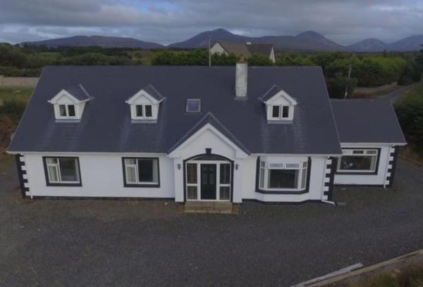 Baile Go Deo. - Ireland