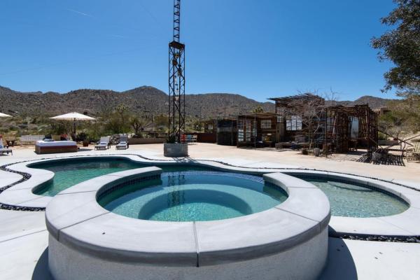 Quiet Compound 5min To Park Pool And Spa 5acres - Joshua Tree, CA