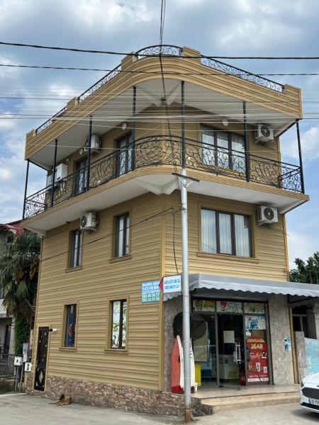 Andrea Villa - Batumi