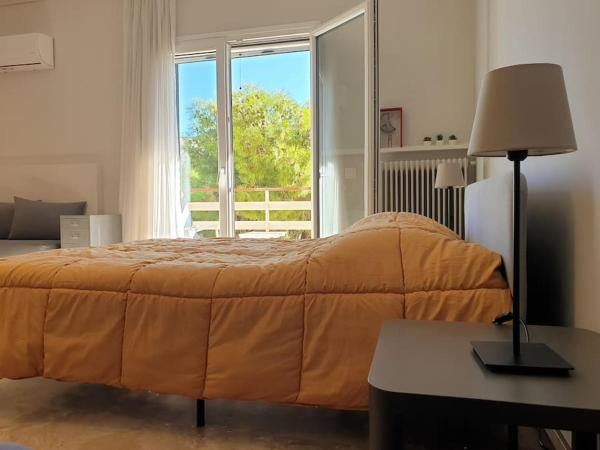 Rooftop Studio Apt - 5 Min Walk To Holargos Metro - Cyclades