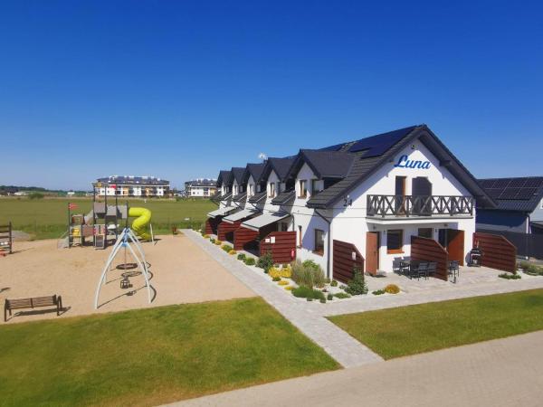 Domki Luna - Sarbinowo