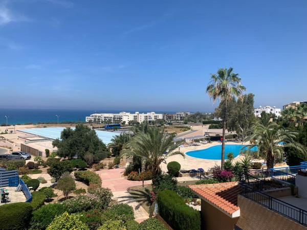 Kings Palace - Stylish, Modern 2 Bed With Sea Views - Pafos