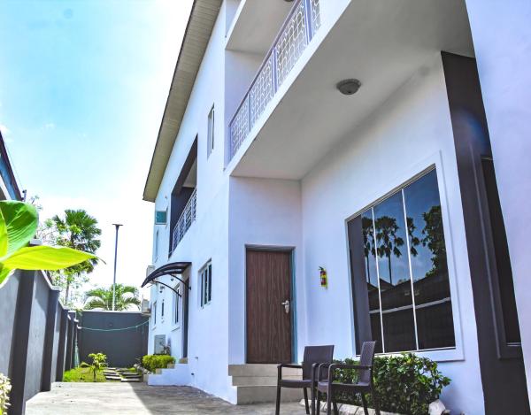 Space Homes And Apartments - İbadan