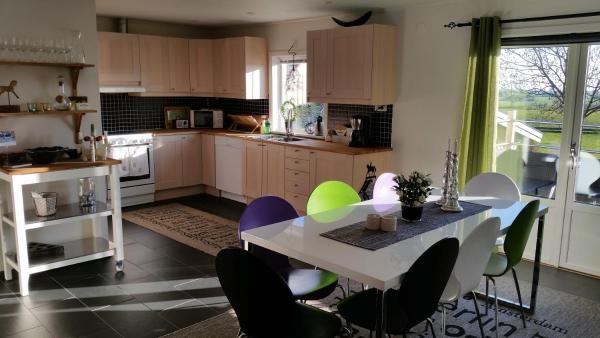 Stall Hällarp - Falkenberg