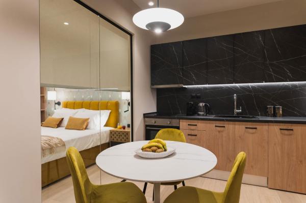 Zen Suites - Ксанти