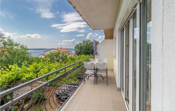 Cozy Apartment In Novi Vinodolski - Novi Vinodolski