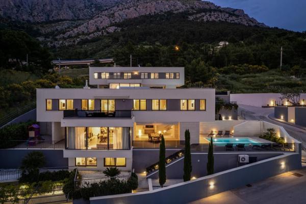 Luxury, Seafront Villa Ivan With Heated Pool Only 100m From Beach - Omiš