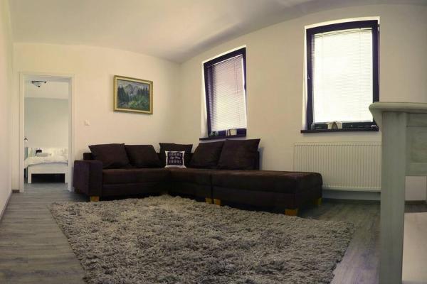 Kipi Casa Family Apartment 3+2 With Living Room - Prievidza