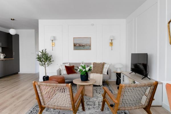 Logement 2 Chambres Spacieux Lit King Verdun Parking Gratuit - Portes-lès-Valence