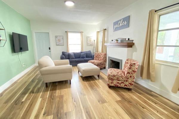 Heart Of Miami Sleeps 10 Near Little Havana Beaches - 코럴게이블즈