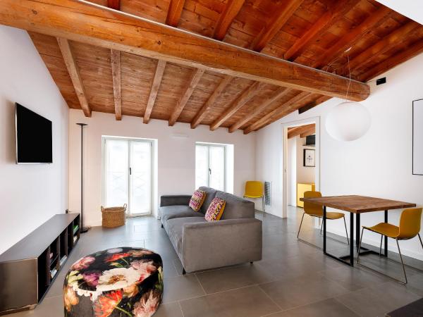 Sg9 City Apartments - Brescia