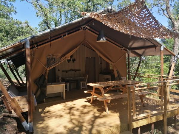 Tente Renard 5 Personnes Camping Lou Cantou Cevenol - Mialet