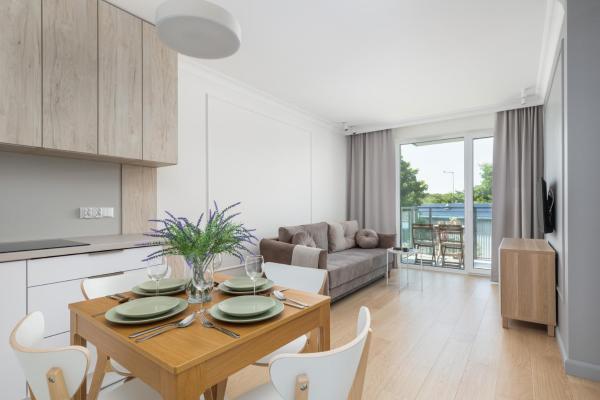 Green Square Apartments ŚWinoujście By Noclegi Renters - Usedom
