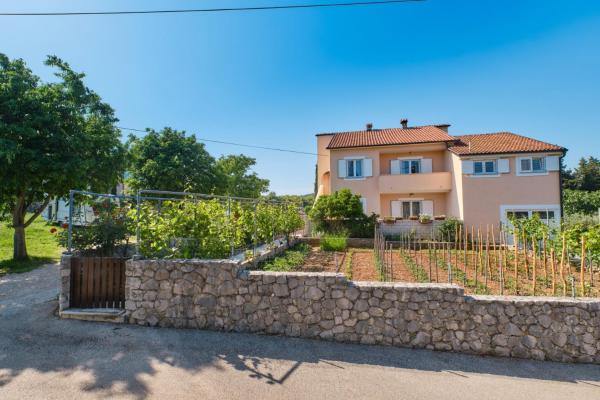 Apartments Blanka - Nerezine