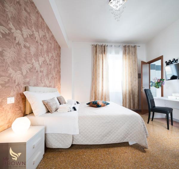 Mr. Brown - San Paolo - Ciampino