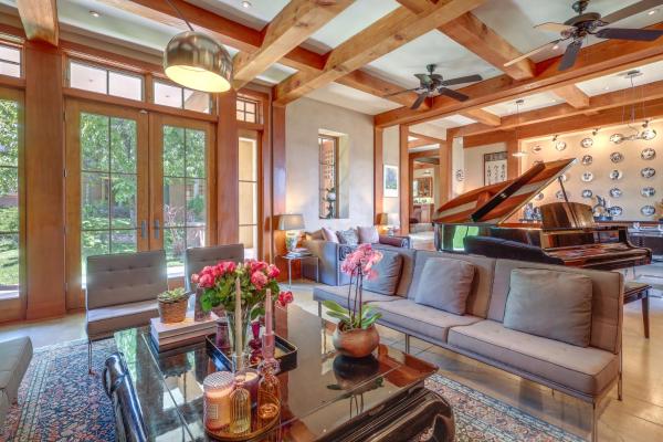 Luxe & Stylish Santa Fe Home Rental Near Downtown! - Santa Fe