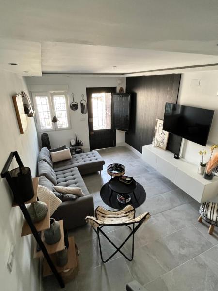 Prachtig Gemoderniseerde Woning Op 250 Meter Van Het Strand - Santa Pola