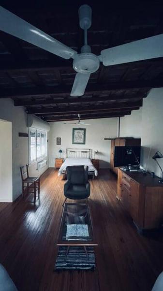 Preciosa Casa Con Diseño úNico - Balcarce