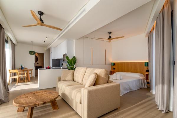 Hotel Apartamentos Hamus - Conil de la Frontera