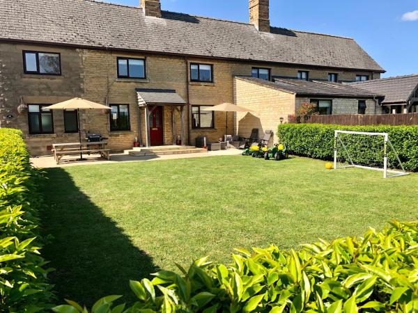 Moo Cow Cottage Self Catering - Rutland