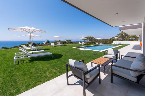 Aquarama Pool Apartments - Rhodes