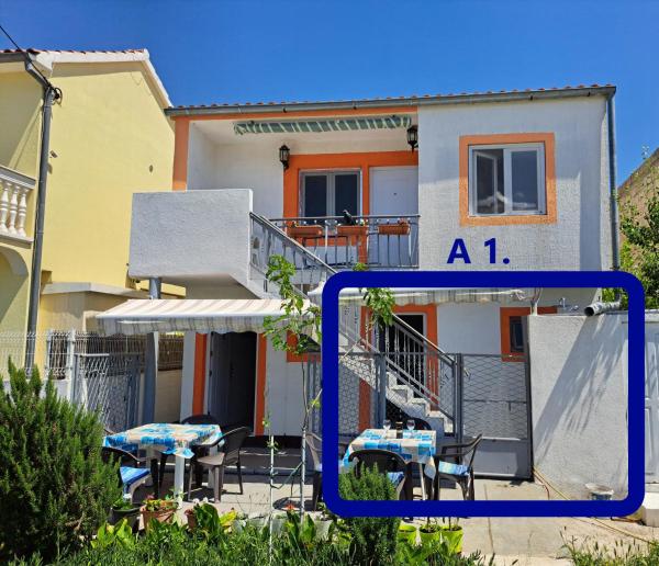 Apartments Ganic - Pirovac