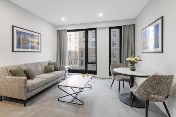 Meriton Suites Melbourne - Tottenham