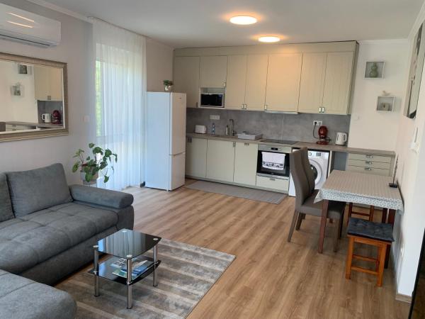 Gizella Apartman - Balatonalmádi
