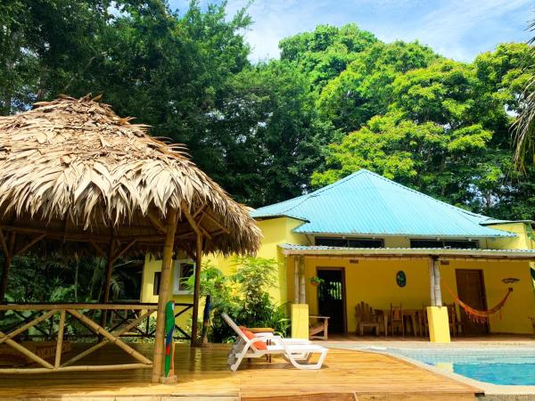 Private Villa On 2-acres Of Jungle Garden & Pool - Punta Uva