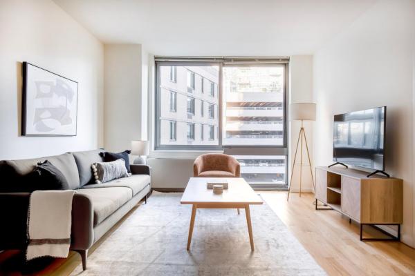 Lic 1br W Doorman Gym Pool Wd Nr East River Nyc-942 - New York