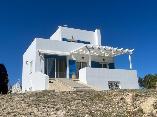 Amalia's Summer Home - Эгина
