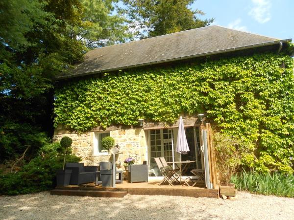 Gîte "Le Bleu D'orage" Dans Un Domaine De 7ha Au Calme - Basse-Normandie