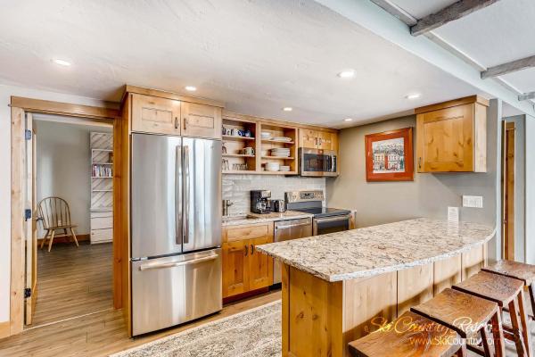 Elevate Your Stay! Unique Multi-level Condo Steps From Dining, Shopping & Nightlife Tep5 - Breckenridge, CO