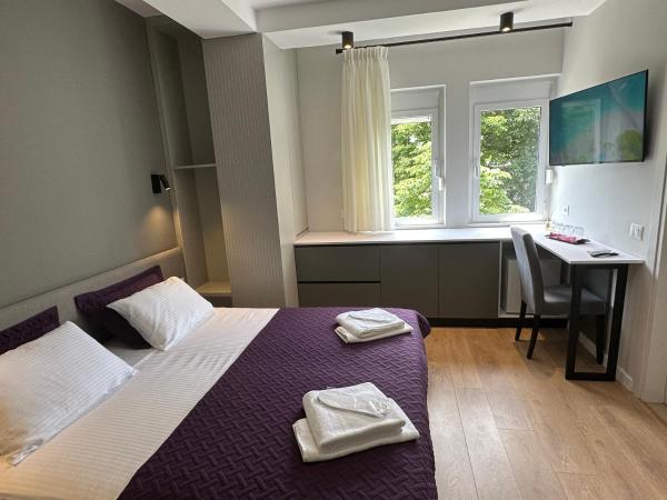 Soin Rooms - Tirana