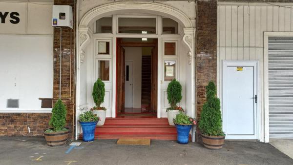 Royal Accommodation - Stratford, New Zealand